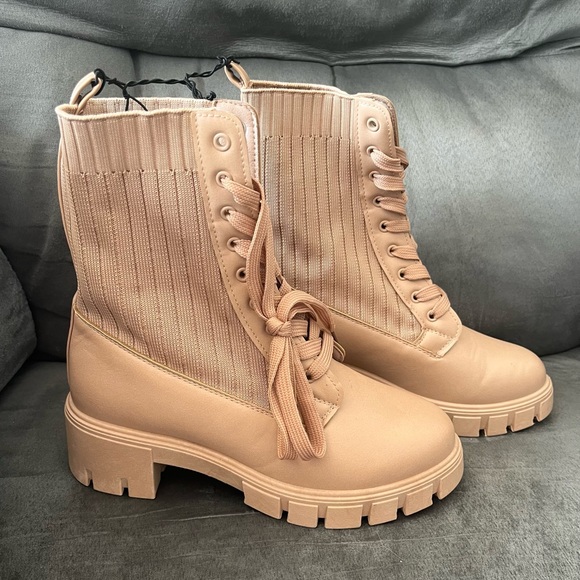 TOP Moda | Shoes | Boots Womens Modo Lace Up Size 8 | Poshmark